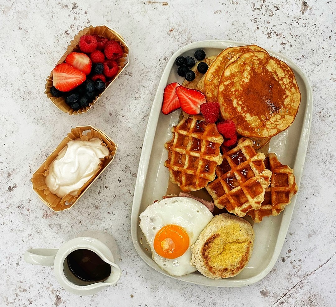 Classic Breakfast 6 - Stateside Hot Breakfast for sharing
